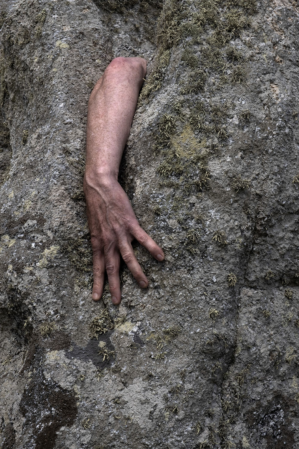 Entanglements: Ouessant – Simon Faithfull